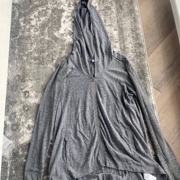 C&C California | Sweaters | Lightweight Grey Zip Up Size M Perfect ...